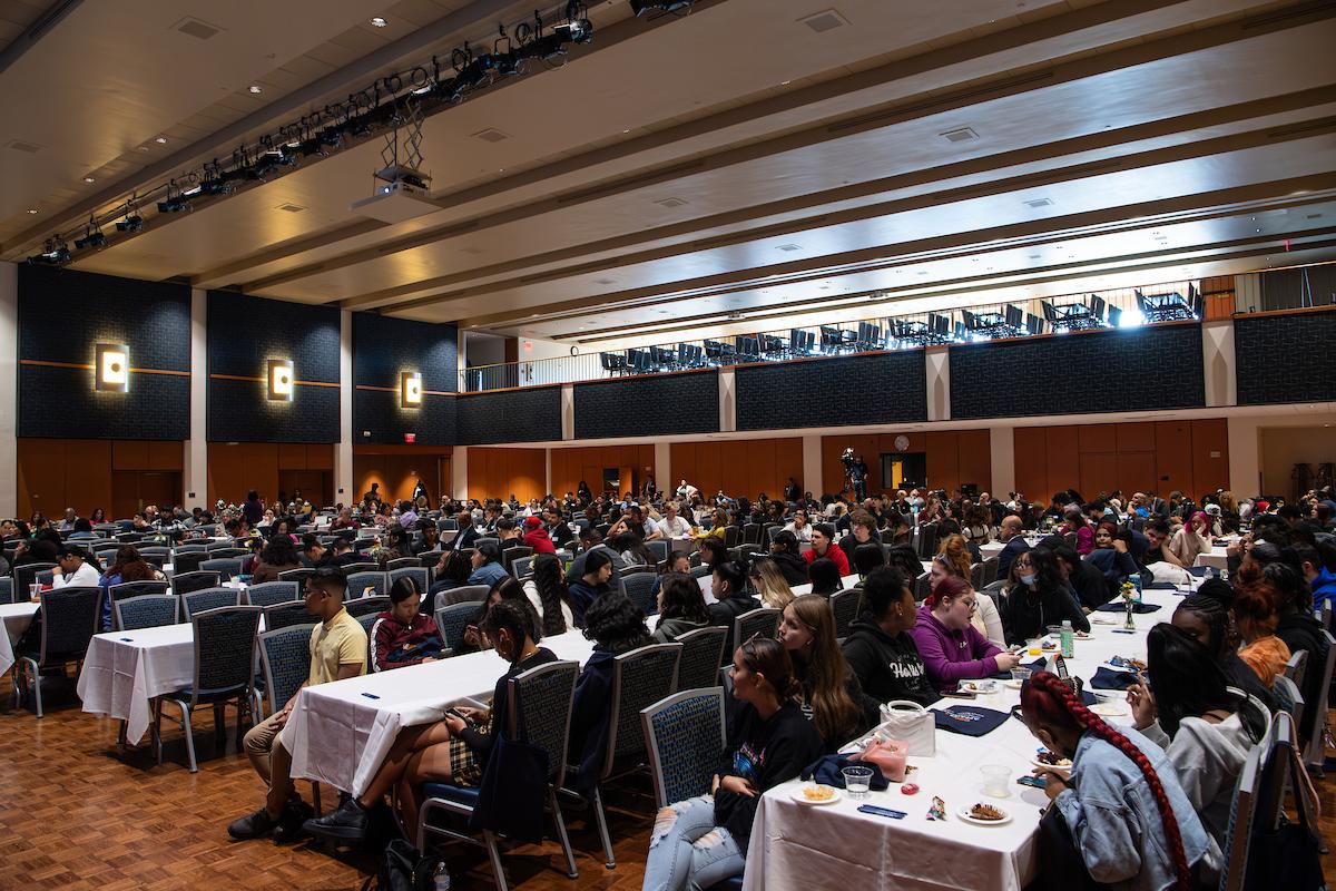 IN A FLASH: Scenes From the Summit | Kent State Today